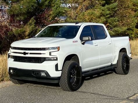 Chevrolet Silverado Wheel Offset Super Aggressive