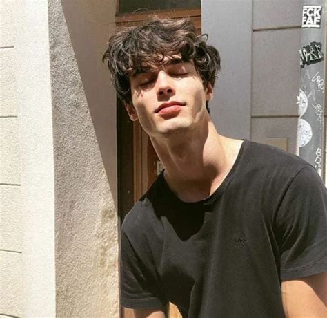 Logan Turner El Arte De Ser Nosotros By Inma Rubiales Aesthetic