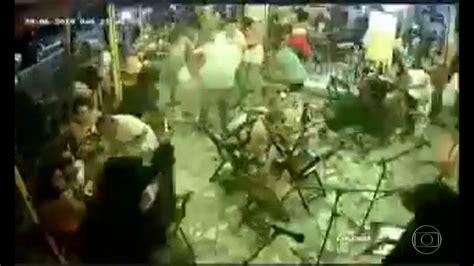 Imagens De Bar Onde Ocorreu Chacina Na Baixada Fluminense Mostram