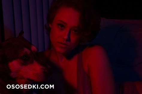 Sabrina Nichole Red Light District Naked Cosplay Asian Photos