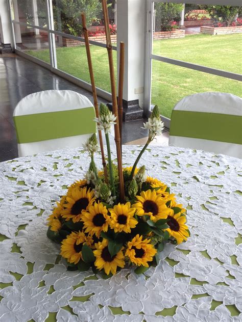 Arreglos Con Girasoles En 2019 Arreglos Con Girasoles Arreglos