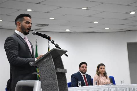 Procurador Fernando Rocha Ministra Aula Magna De Curso De Capacita O