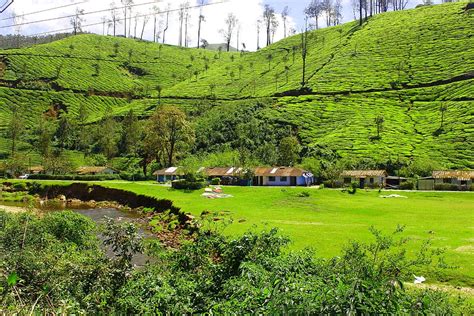 Kerala Tour Packages With Travel Guide HelloVisit