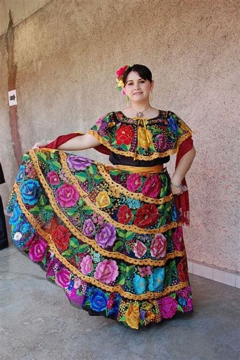 Trajes típicos mexicanos Conoce el amor por el país en cada una de