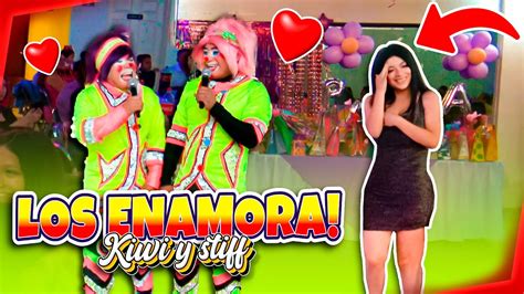 Se ENAMORAN En Pleno SHOW Por ESTO LOS PAYASOS MAS VIRALES KIWI