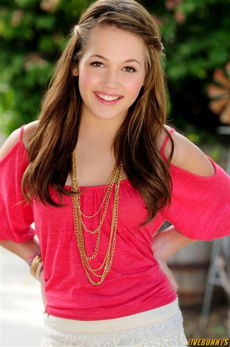 Kelli Berglund Kelli Berglund Celebrities Lab Rats
