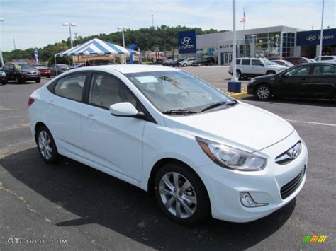 Century White 2013 Hyundai Accent GLS 4 Door Exterior Photo 66658987
