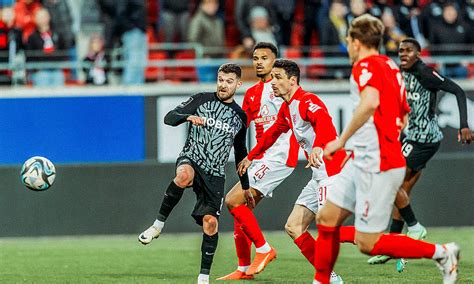U23 punktet auswärts in Unterzahl SC Freiburg