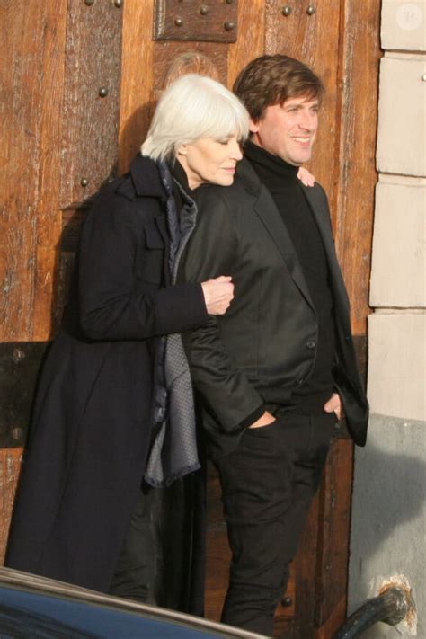 Photo Exclusif Françoise Hardy et son fils Thomas Dutronc se