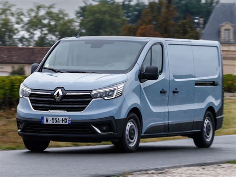 First Drive Renault Trafic E Tech Electric