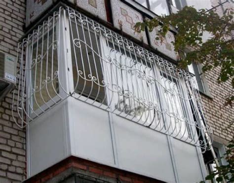 Treillis sur balcon et loggia 53 photos caillebotis forgés et