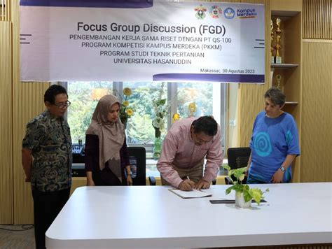 FGD Focus Group Discussion Pengembangan Kerja Sama Riset Dengan PT QS